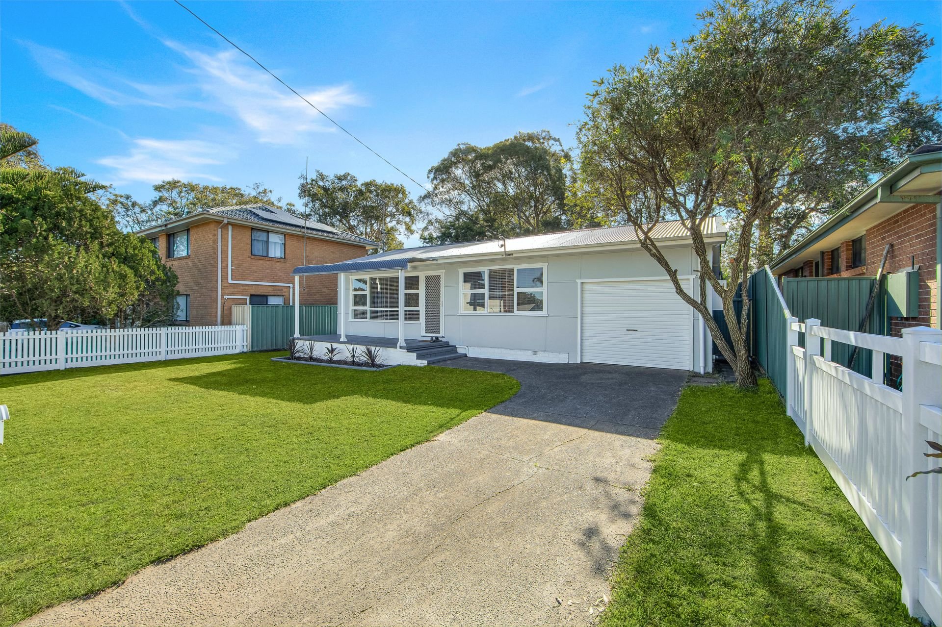 10 Sixth Ave, Toukley NSW 2263, Australia - Property Real Estate ...