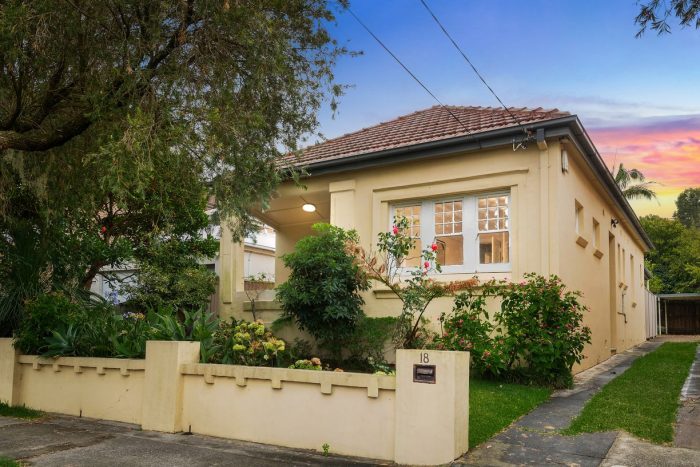 18 Lloyd St, Bexley NSW 2207, Australia - Property Real Estate ...