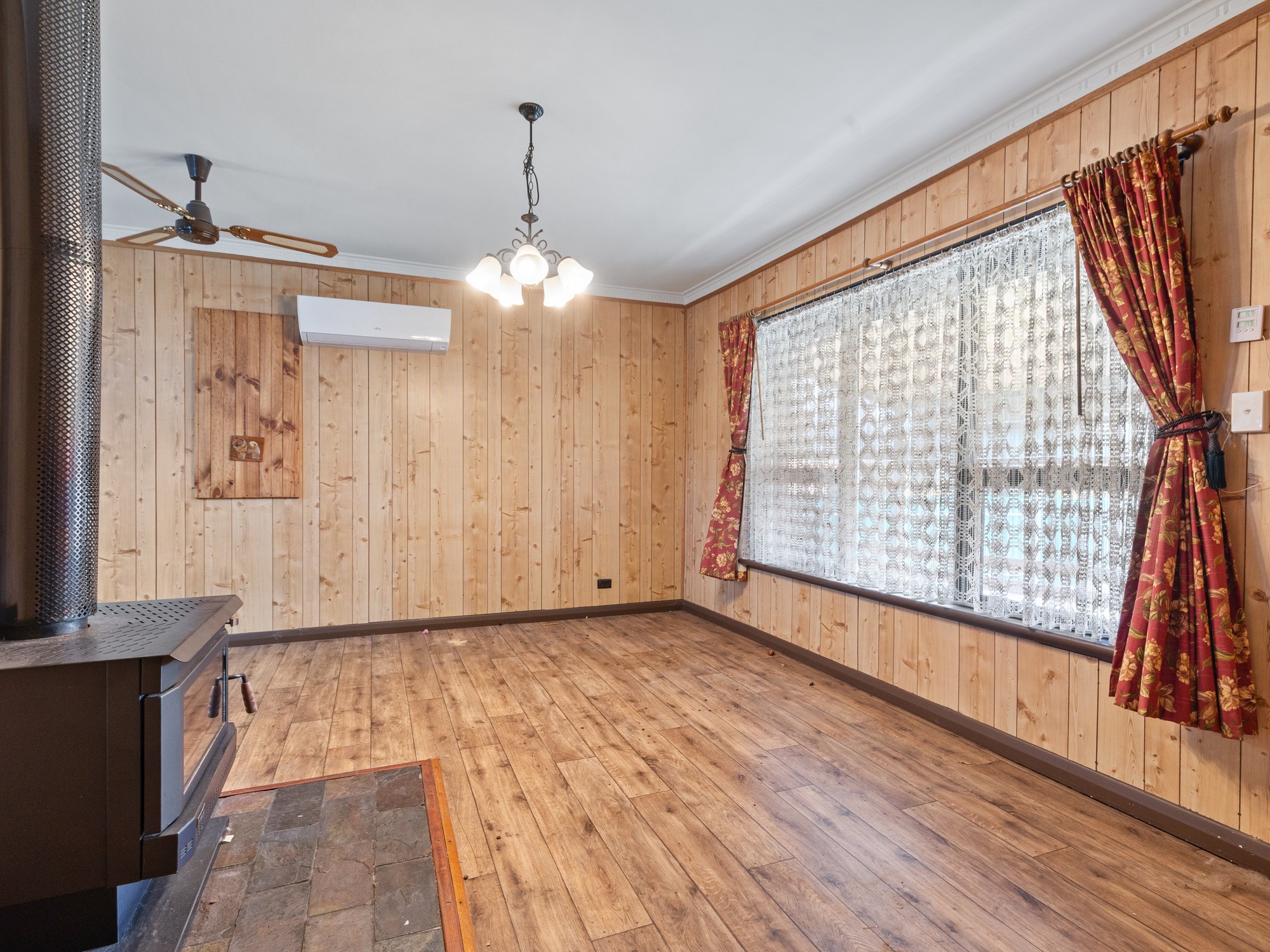 12 Jennifer Dr, Morphett Vale SA 5162, Australia - Property Real Estate ...